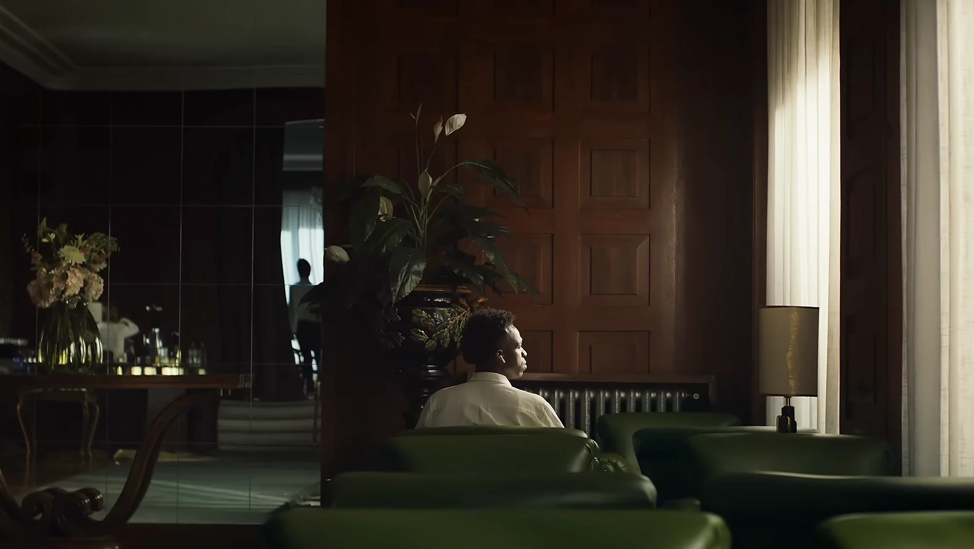 Apple Reveals the Song Vini Jr. Was Dancing to in 'Dança' Campaign Film ...